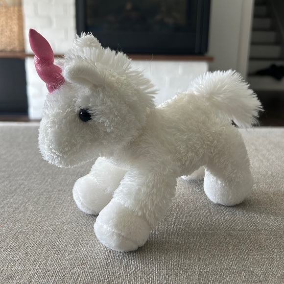 Aurora | Toys | Aurora World Unicorn Plush White Shiny Stuffed Animal ...
